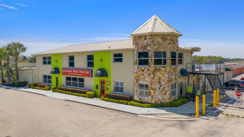 Storage Units Davenport FL – Near Disney, Champions Gate & US-27