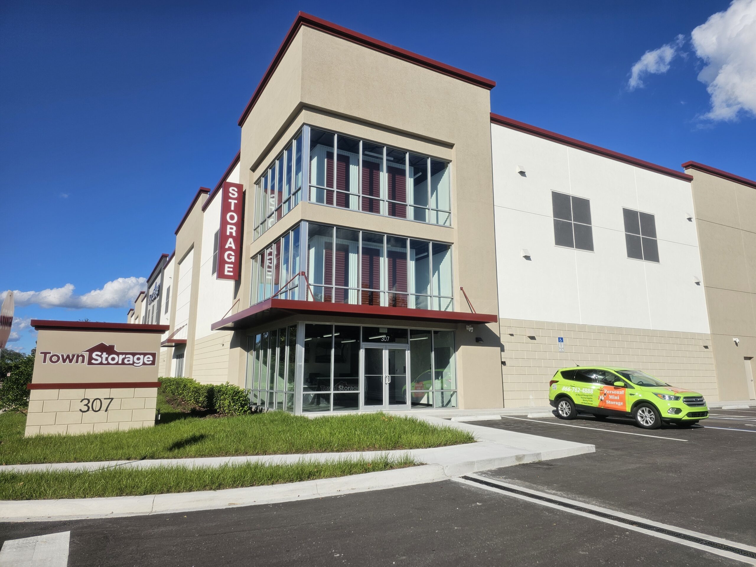 Town Storage Opens New Facility in Winter Springs | Personal Mini Storage
